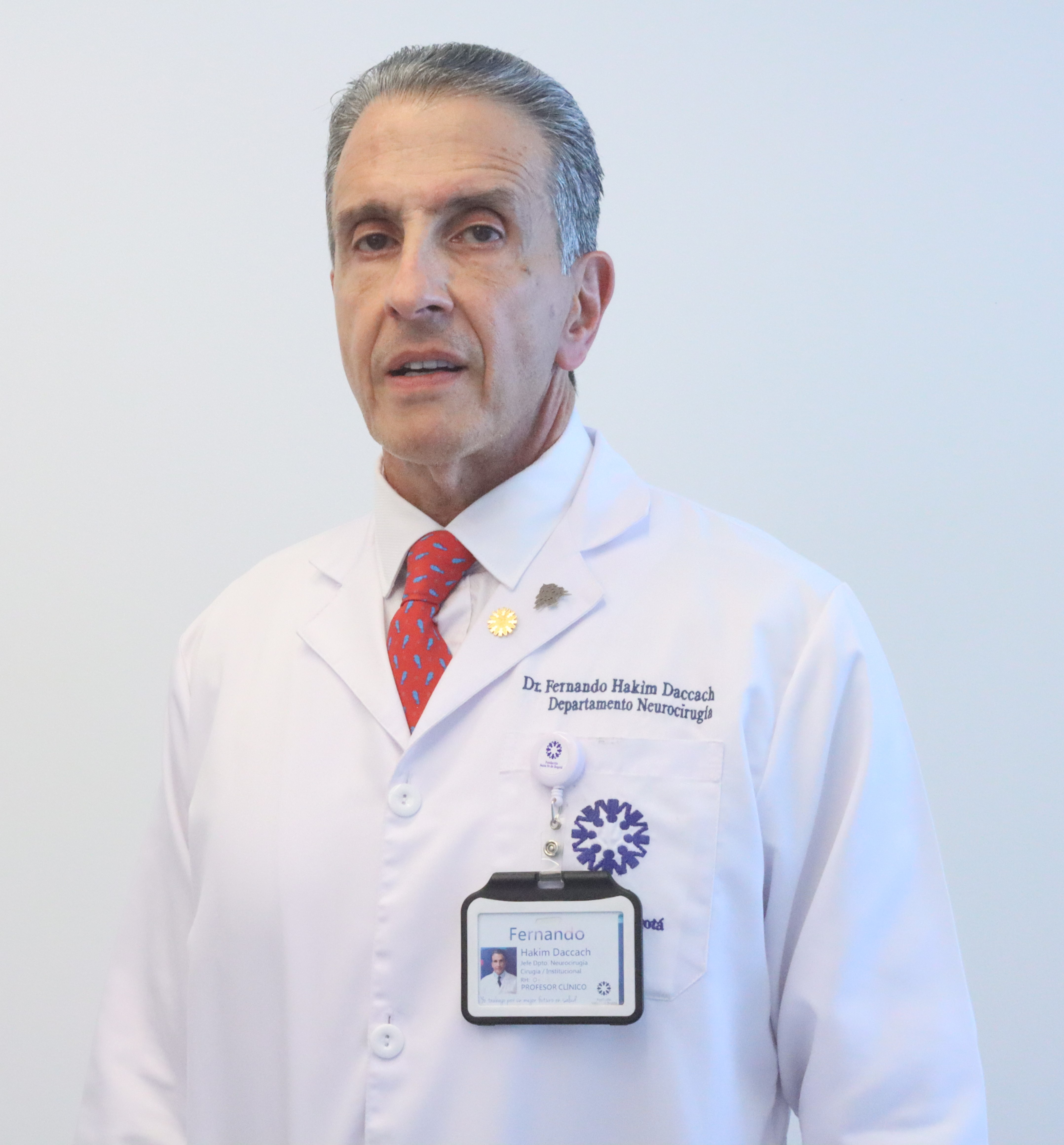 Dr. Fernando Hakim - Director, Departamento de Neurocirugía | Fundación ...